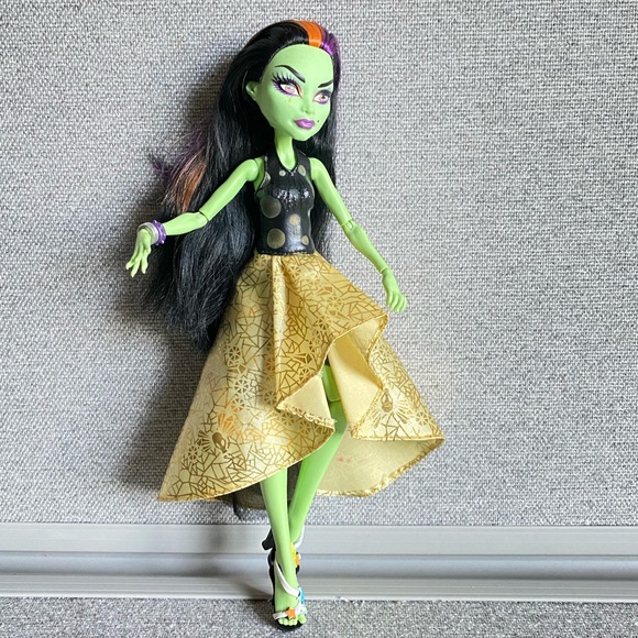 Mattel | Toys | Monster High Casta Fierce Green Witch | Poshmark